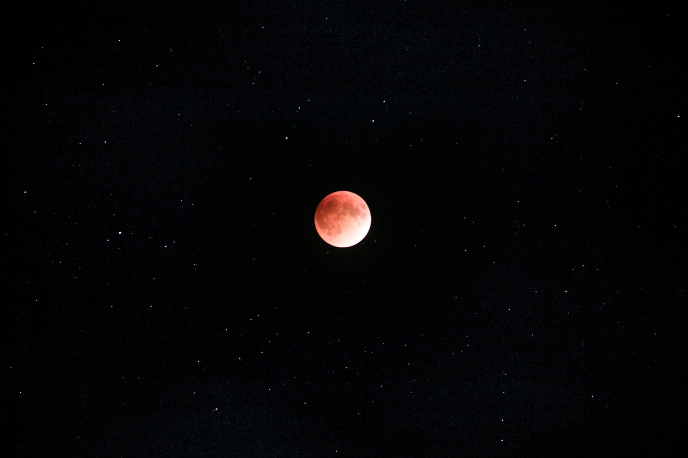 Blood Moon over New Zealand | The only lunar eclipse of 2026 | GearUp ...
